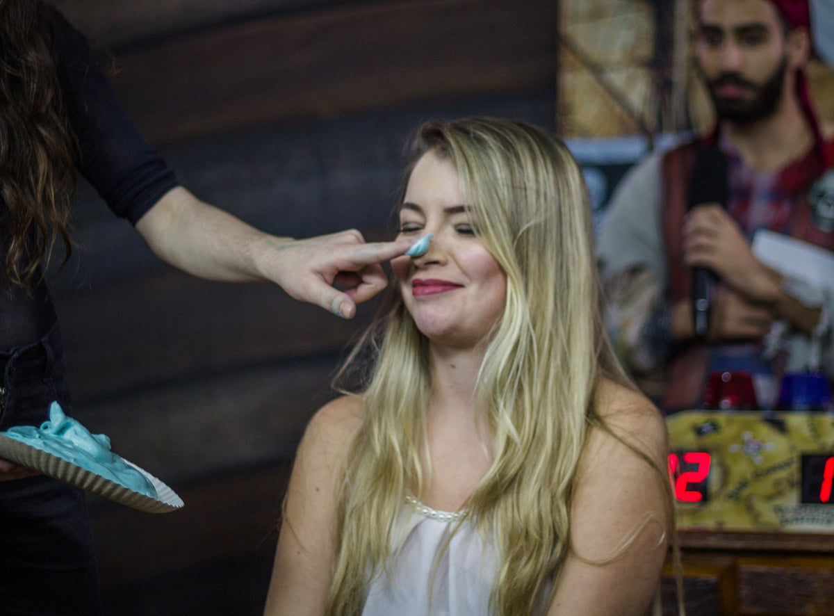 Pie Face Girls Challenge and Slimed- Program 06- Lauany and Julia ...